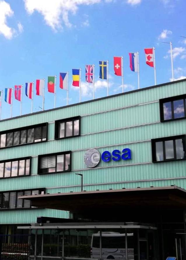 Besichtigung des European Space Operation Centre (ESOC) — DPG